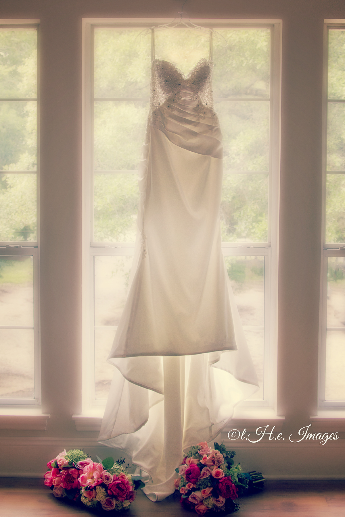 Dreamy dress floating – The Magnificent Mundane